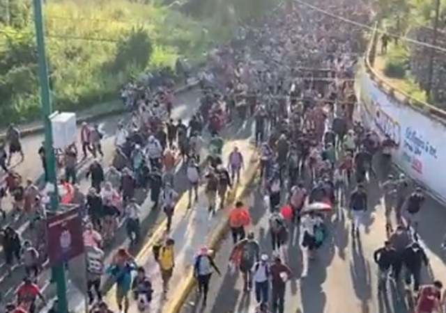 Massive New Caravan of Migrants Headed From Mexico to U.S. Southern Border