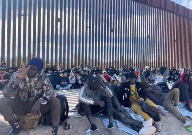 Lukeville, AZ, Becomes ‘Epicenter of the Border Crisis’