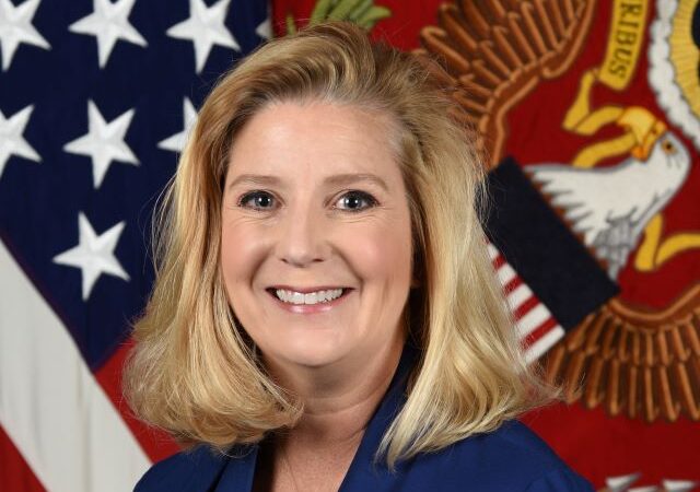 In Attempt to Boost Recruiting, U.S. Army Secretary Shuffles Deck Chairs on the Titanic