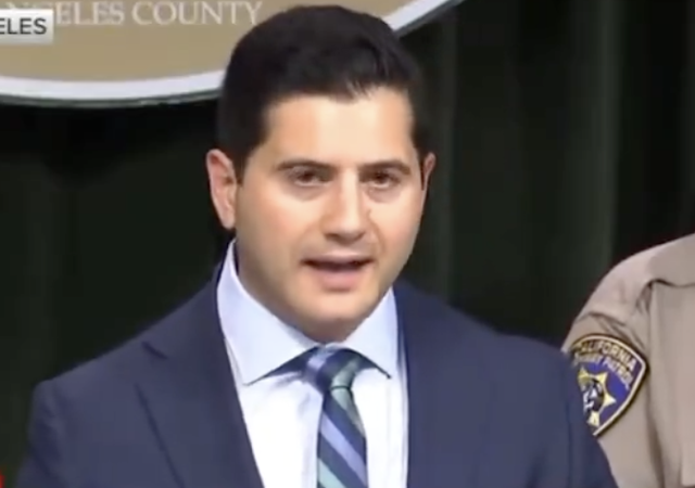 Feds Charge Alleged LA Riot Instigator Who Handed Out ‘Bionic Shields’