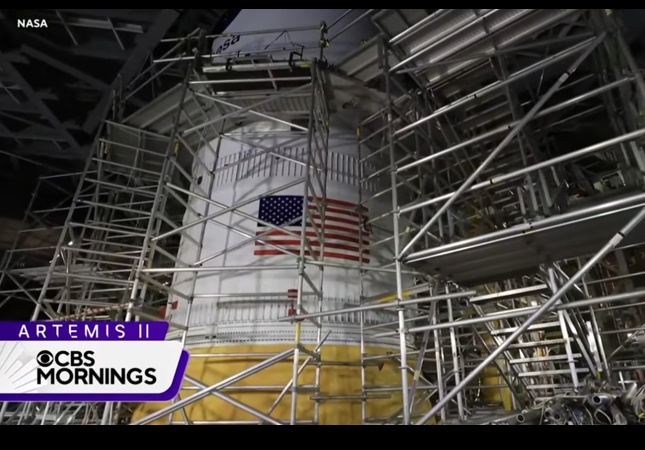 Artemis II Moon Rocket Ready for Move to Launch Pad